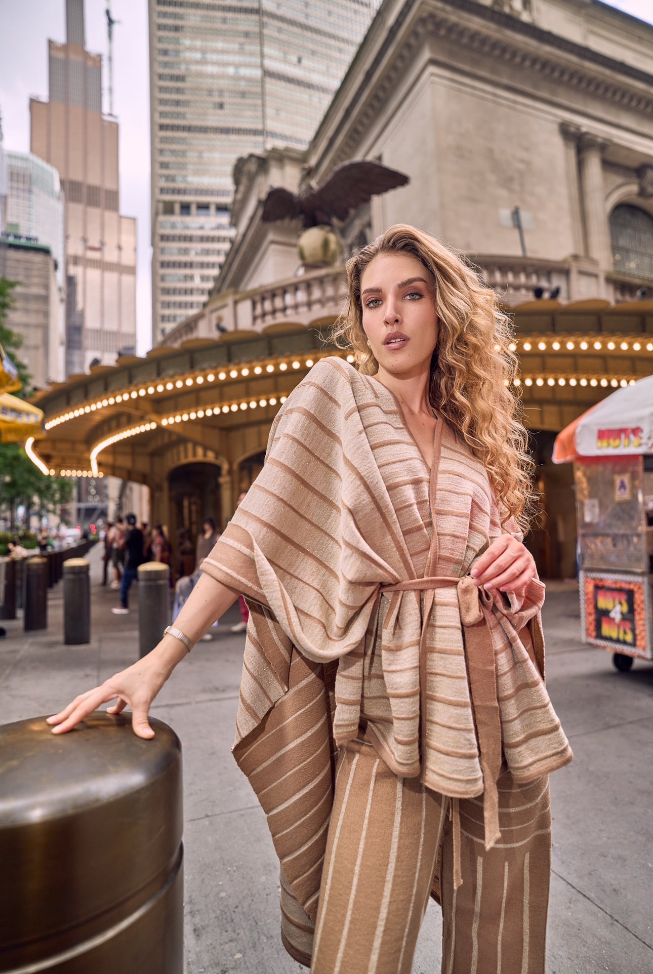 Sets high line – Alanna